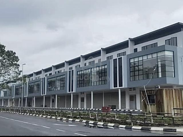 Shop lot for Sale, 1480 sq.ft, Kuching, Sarawak | Mudah.my