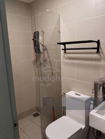 Service Residence for Sale, 2 Bedroom, 775 sq.ft, Fortune Centra ...