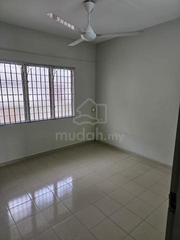 Apartment for Rent, 2 Bedroom, 550 sq.ft, Pangsapuri Pelangi ...