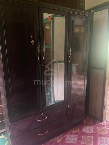 almari baju - Furniture & Decoration for sale in Kuala Klawang, Negeri ...