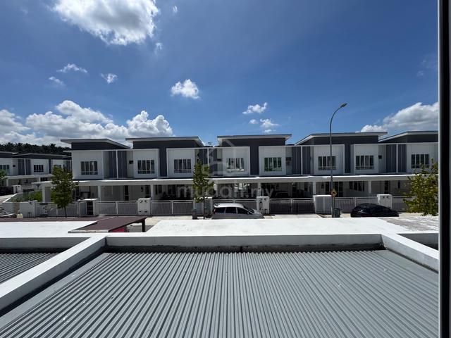 2-storey Terraced House for Rent, 4 Bedroom, 1400 sq.ft, Bandar Sri ...
