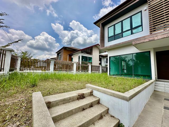 Bungalow House for Sale, 6 Bedroom, 7750 sq.ft, Subang Bestari ...