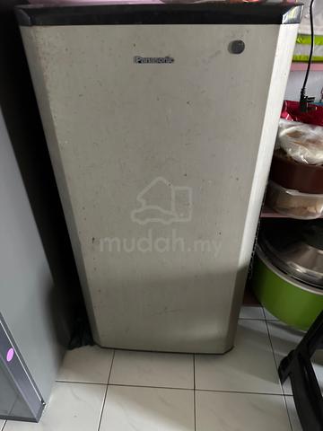 Peti ais sharp 1 pintu - Home Appliances & Kitchen for sale in Shah ...