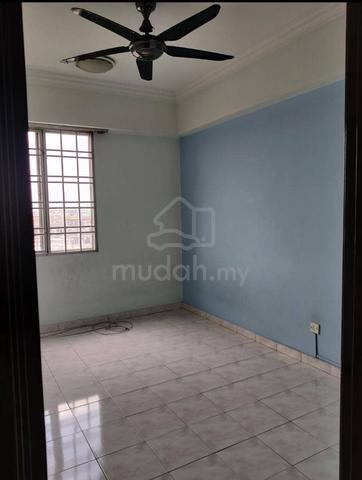 Condominium for Sale, 3 Bedroom, 950 sq.ft, Menara KLH (Puchong ...