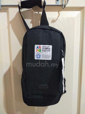 Pro-Specs Cross Body Bag - Bags & Wallets for sale in Ipoh, Perak