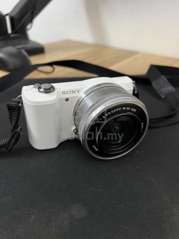 Sony A5000 White - Cameras & Photography for sale in Sungai Petani, Kedah