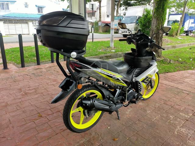 yamaha LC v5 - Motorcycles for sale in Balakong, Selangor