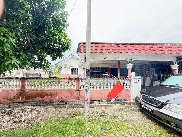1-storey Terraced House for Sale, 5 Bedroom, 4101 sq.ft, Sikamat ...