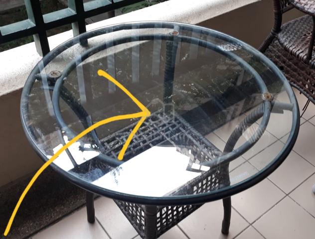 Round Glass Table - 23 Inch Diameter - Furniture & Decoration for sale ...