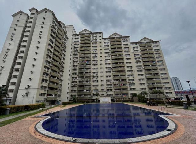 Condominium for Rent, 3 Bedroom, 860 sq.ft, Sentul Utama Condominium ...