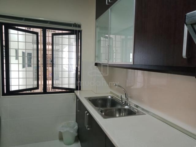 Condominium for Rent, 3 Bedroom, 968 sq.ft, Alpine Tower, Bukit Jambul ...