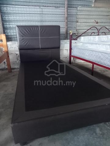 Katil single Divan - Furniture & Decoration for sale in Mersing, Johor