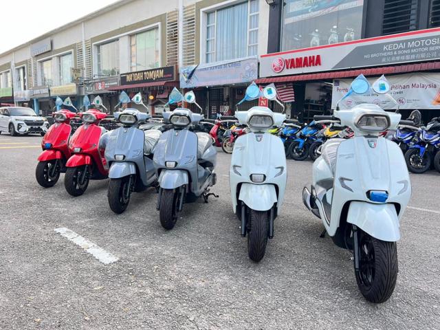 Sym Tuscany 150 panarea vespa nvx adv vario nmax - Motorcycles for sale ...