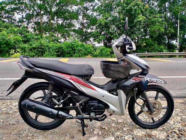 2012 Honda Wave 110RS 110 Starter Cantik - Motorcycles for sale in Pasir Mas, Kelantan