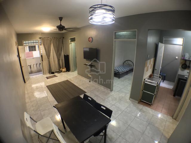 Apartment for Rent, 3 Bedroom, 900 sq.ft, Mentari Court, Petaling Jaya ...