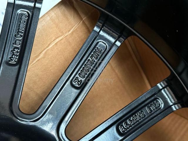 Original Mercedes Benz C200 C250 C300 W205 AMG Rim - Car Accessories ...