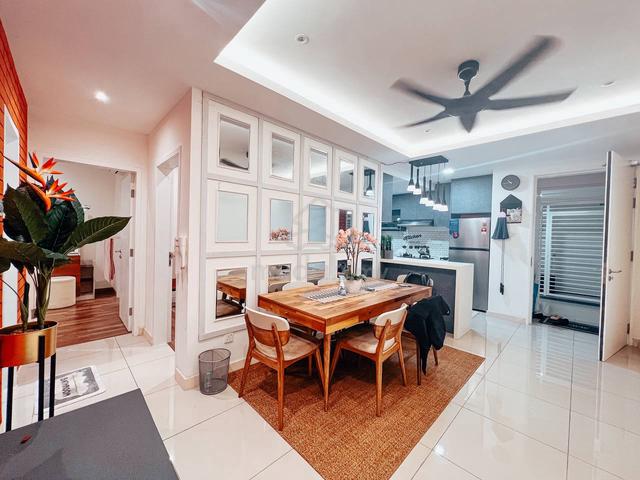 Service Residence for Sale, 2 Bedroom, 745 sq.ft, Sentul Point Suite ...