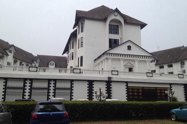 Condominium for Sale, 4 Bedroom, 1250 sq.ft, Le Chateau, Seputeh, Kuala ...