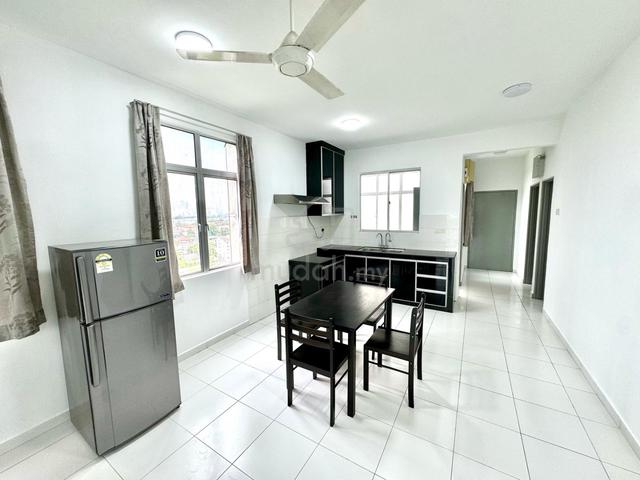 Condominium for Rent, 3 Bedroom, 1170 sq.ft, Scott Towers @ Larkin JB ...