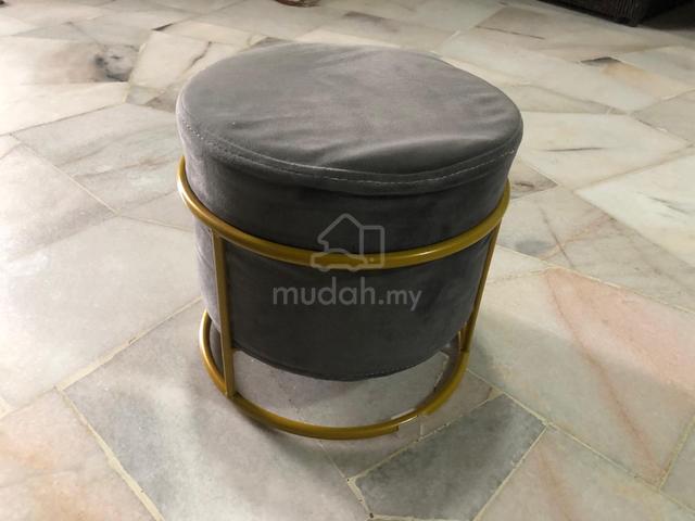 Stool Chair - Furniture & Decoration for sale in Johor Bahru, Johor