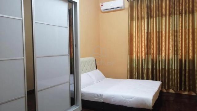 Homestay Luas & Murah Kluang, Taman Kluang Barat - Accommodation ...