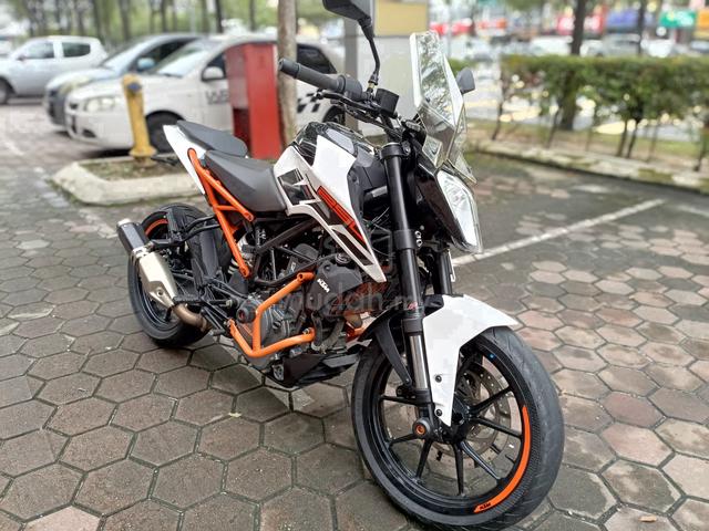 KTM 250 DUKE Very low Mileage 250nk lite - Motorcycles for sale in Desa ...