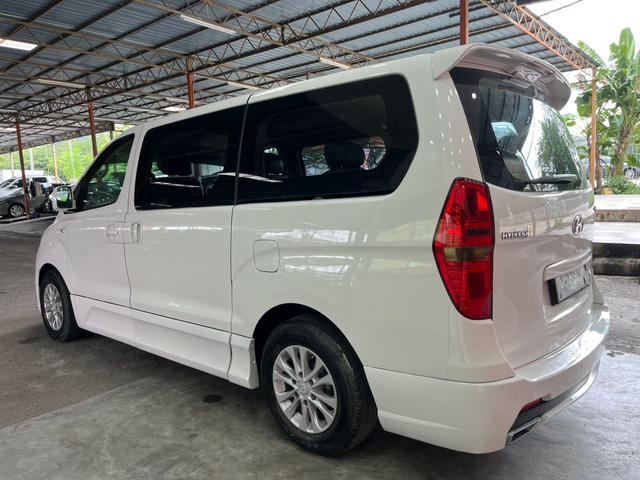 2012 Hyundai GRAND STAREX 2.5 (A) CRDI MPV L/SEAT - Cars for sale in Sungai Besi, Kuala Lumpur ...