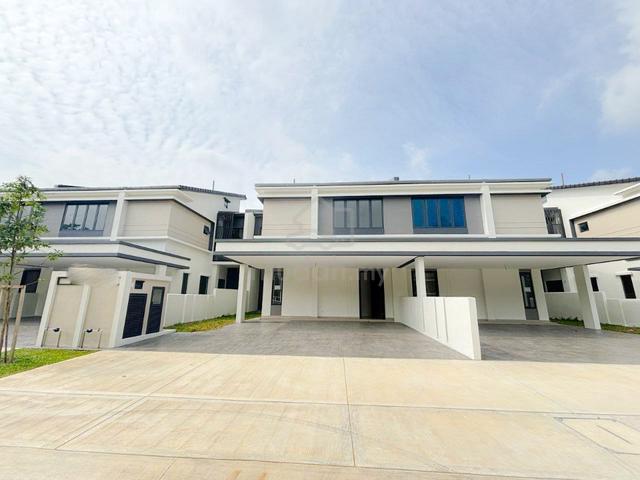 2-storey Terraced House for Sale, 5 Bedroom, 2648 sq.ft, Telok Panglima ...