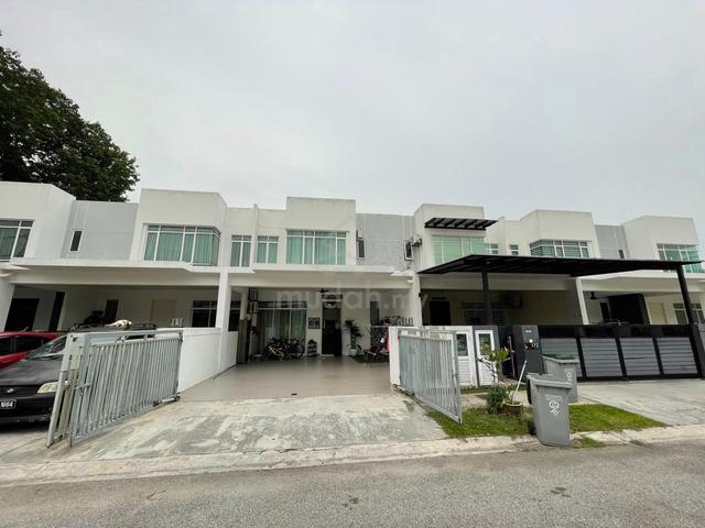 2-storey Terraced House for Sale, 4 Bedroom, 1920 sq.ft, Paroi, Negeri ...