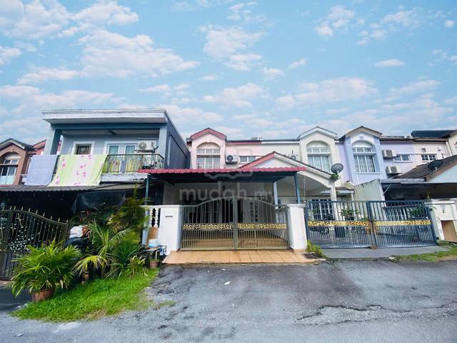2-storey Terraced House for Sale, 4 Bedroom, 1800 sq.ft, Bandar Mahkota Cheras, Selangor | Mudah.my