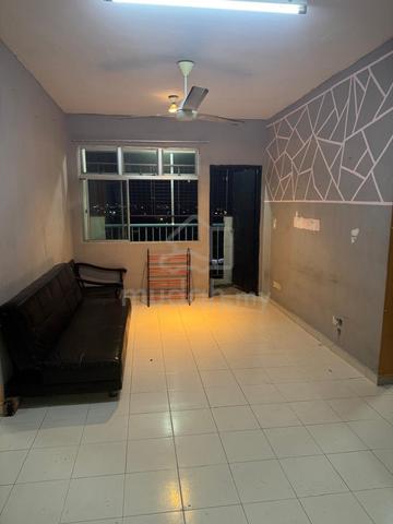 Apartment for Rent, 3 Bedroom, 1000 sq.ft, Villa Krystal @ Bandar ...