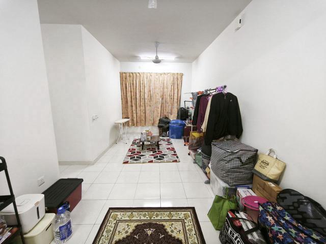 Apartment for Sale, 3 Bedroom, 800 sq.ft, Pangsapuri Harmoni 1 RSKU ...