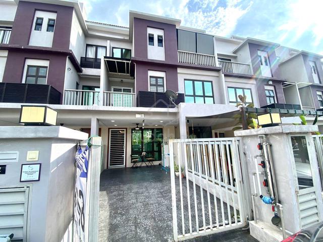 Townhouse for Sale, 3 Bedroom, 1862 sq.ft, Bangi, Selangor | Mudah.my