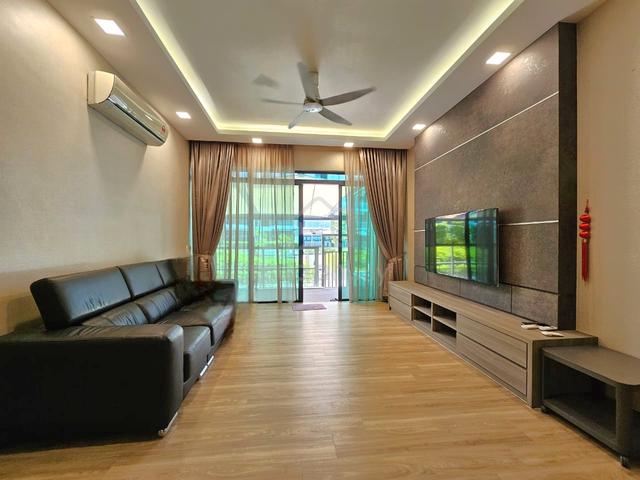 Condominium for Sale, 3 Bedroom, 2282 sq.ft, The Light Collection II ...