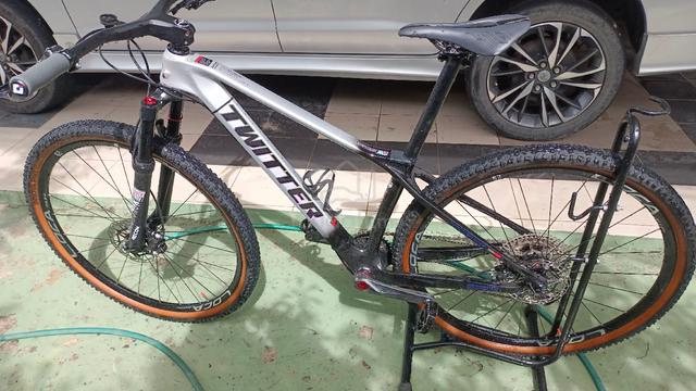 Basikal MTB Frame dan handle carbon Ringan - Sports & Outdoors for sale ...