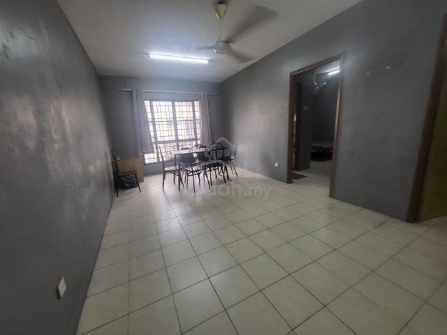 Apartment for Rent, 3 Bedroom, 850 sq.ft, Pusat Komersial Seksyen 7 ...