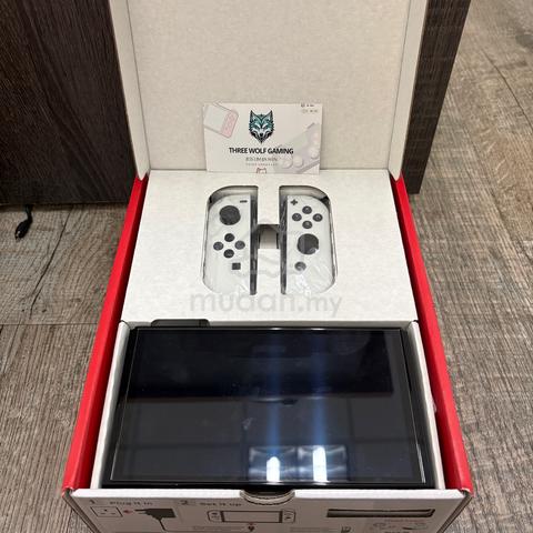 Nintendo switch OLED white - Games & Consoles for sale in Skudai, Johor