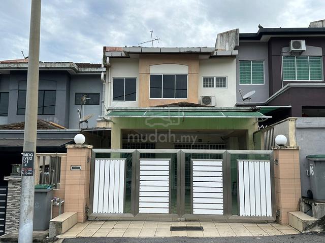 2-storey Terraced House for Sale, 4 Bedroom, 1400 sq.ft, Mantin, Negeri ...