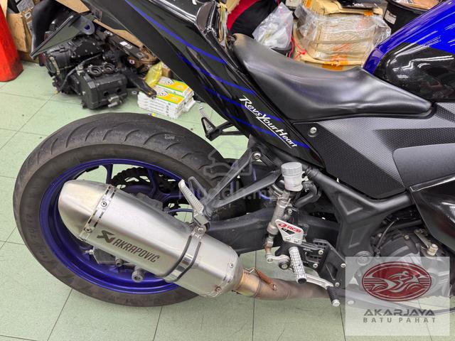 Yamaha r25 V1 2018 2550 - Motorcycles for sale in Batu Pahat, Johor