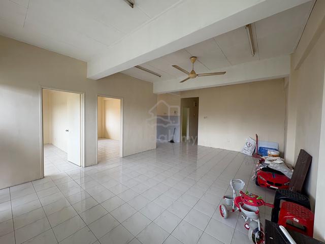 Apartment for Sale, 3 Bedroom, 1031 sq.ft, Putra Ria Apartment (Seri ...