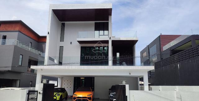Bungalow House for Sale, 6 Bedroom, 6368 sq.ft, Country Heights ...
