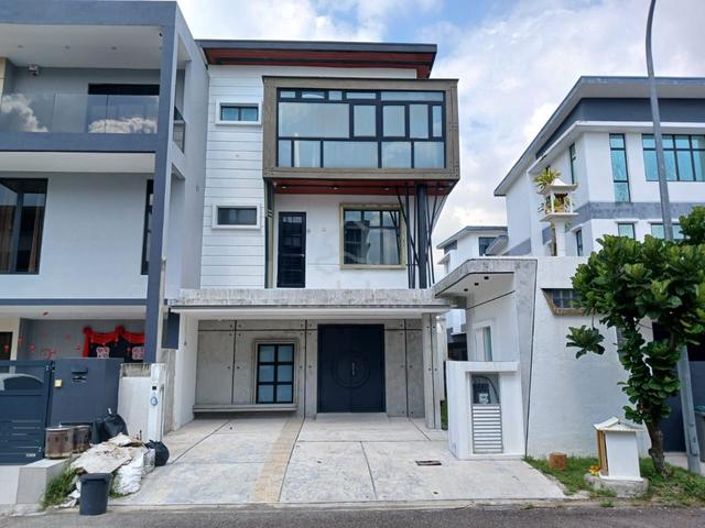 Cluster House for Rent, 5 Bedroom, 2080 sq.ft, Skudai, Johor 112568434 ...