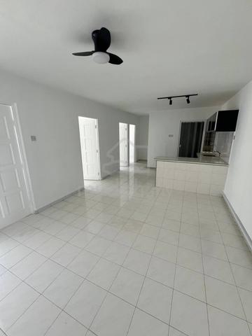 Flat for Sale, 3 Bedroom, 700 sq.ft, Taman Pelangi (Perai), Perai ...