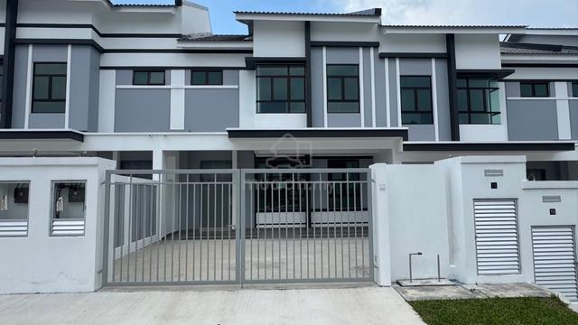 2-storey Terraced House for Sale, 4 Bedroom, 1680 sq.ft, Johor Bahru ...
