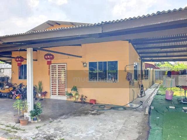 Bungalow House for Sale, 4 Bedroom, 2000 sq.ft, Seremban, Negeri ...