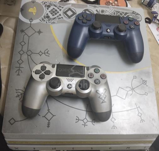 Ps 4 Pro 1 tb Limited edition GOW - Games & Consoles for sale in ...