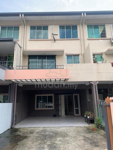 2.5-storey Terraced House for Rent, 3 Bedroom, 1306 sq.ft, Inanam ...