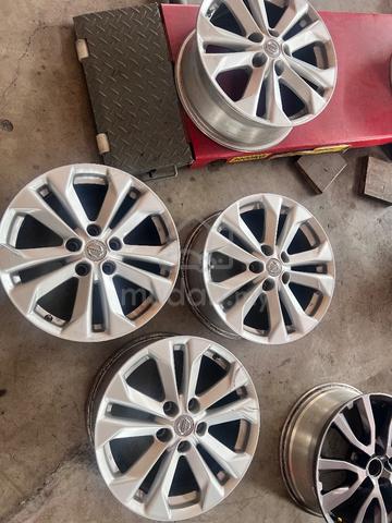 Nissan x trail T32 Rim - Car Accessories & Parts for sale in Kota ...