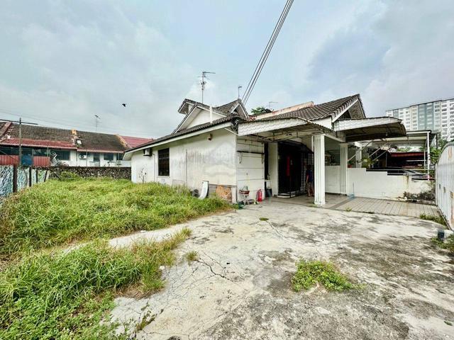 1.5-storey Terraced House for Sale, 3 Bedroom, 2600 sq.ft, Tebrau ...