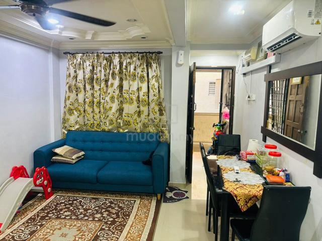 Flat for Sale, 3 Bedroom, 650 sq.ft, Pangsapuri Intan (Ampang), Ampang ...